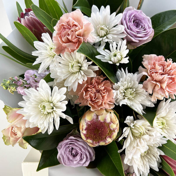 Banora Point Flower Delivery | Same-Day Bouquets from $49.95